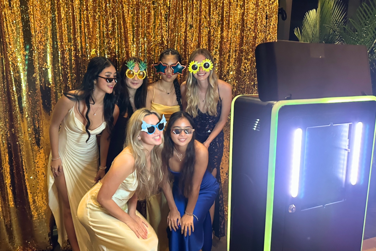 Photo Booth - Grand Pixel